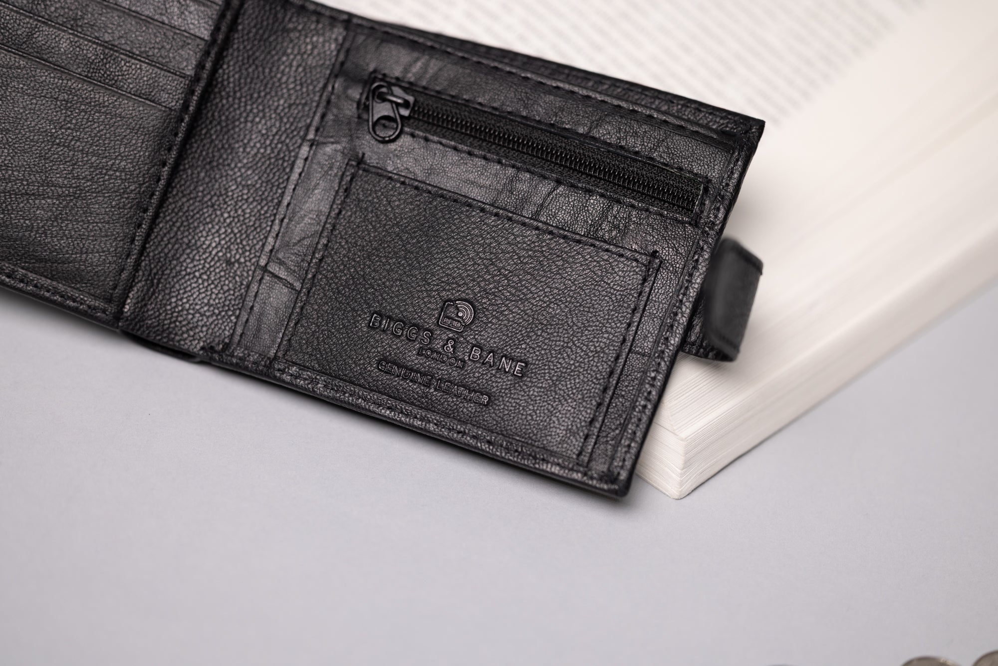 mens wallets uk with coin pocket
